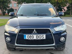 Mitsubishi Outlander 2012 in Narva, with an engine capacity of 2.20 L and mileage of 287 thousand km for 3499 €, photo 3 on AUTOMOTO.COM.LV