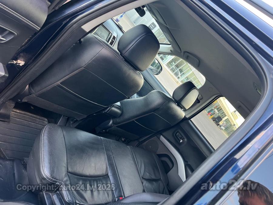Mitsubishi Outlander 2012 in Narva, with an engine capacity of 2.20 L and mileage of 287 thousand km for 3499 €, photo 19 on AUTOMOTO.COM.LV