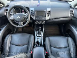 Mitsubishi Outlander 2012 in Narva, with an engine capacity of 2.20 L and mileage of 287 thousand km for 3499 €, photo 20 on AUTOMOTO.COM.LV