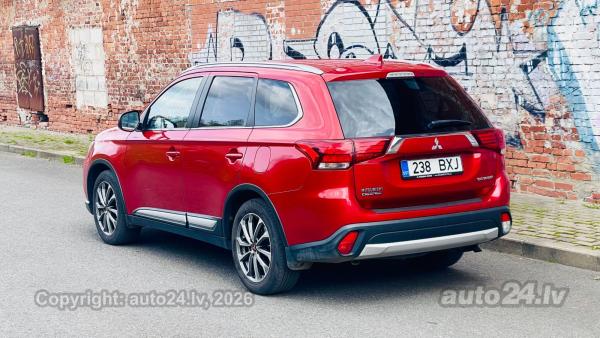Mitsubishi Outlander 2018 in Narva, with an engine capacity of 2.00 L and mileage of 143 thousand km for 17500 €, photo 2 on AUTOMOTO.COM.LV
