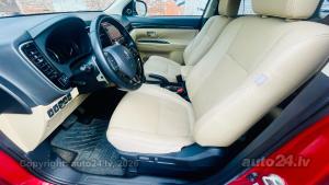 Mitsubishi Outlander 2018 in Narva, with an engine capacity of 2.00 L and mileage of 143 thousand km for 17500 €, photo 9 on AUTOMOTO.COM.LV