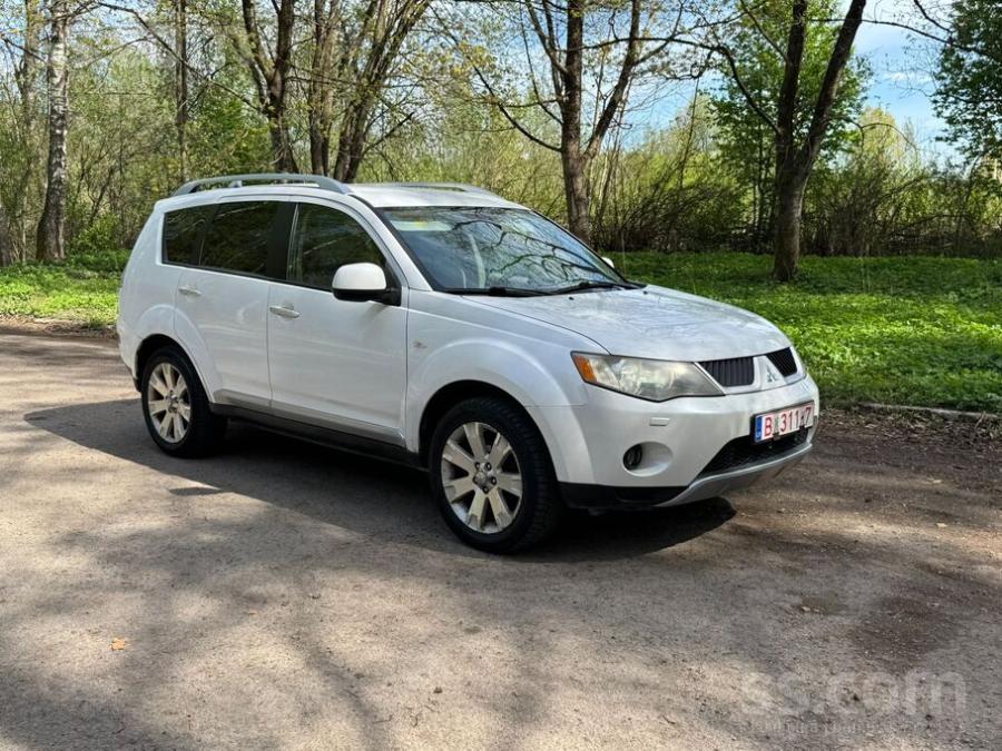 Balts Mitsubishi Outlander 2008 Rīga, ar dzinēja tilpumu 2.40 L un nobraukumu 0 tūkst. km par 3999 €, foto 8 vietnē AUTOMOTO.COM.LV