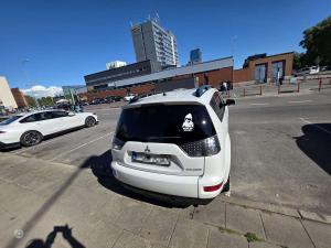 Balts Mitsubishi Outlander 2010 Klaipėda, ar dzinēja tilpumu 2.36 L un nobraukumu 226 tūkst. km par 2400 €, foto 15 vietnē AUTOMOTO.COM.LV