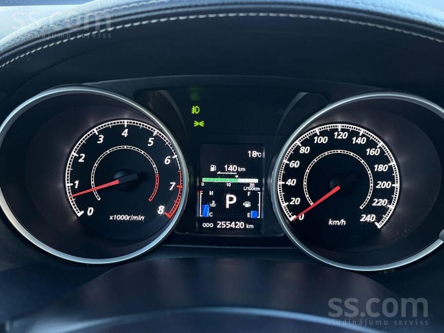 Balts Mitsubishi Outlander 2010 Rīga, ar dzinēja tilpumu 2.40 L un nobraukumu 0 tūkst. km par 3299 €, foto 15 vietnē AUTOMOTO.COM.LV