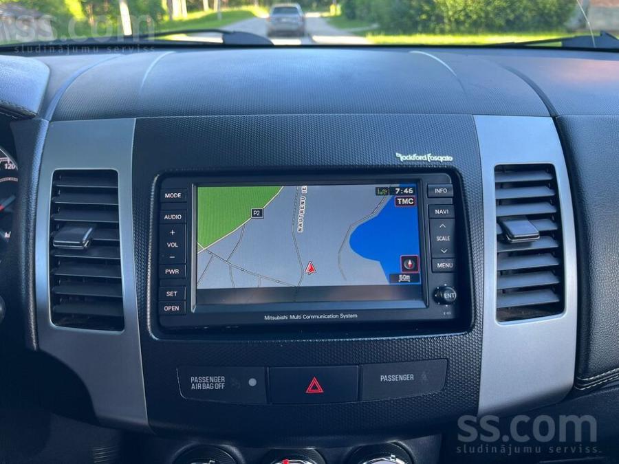 Balts Mitsubishi Outlander 2010 Rīga, ar dzinēja tilpumu 2.40 L un nobraukumu 0 tūkst. km par 3299 €, foto 18 vietnē AUTOMOTO.COM.LV
