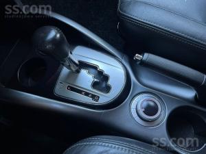Balts Mitsubishi Outlander 2010 Rīga, ar dzinēja tilpumu 2.40 L un nobraukumu 0 tūkst. km par 3299 €, foto 20 vietnē AUTOMOTO.COM.LV