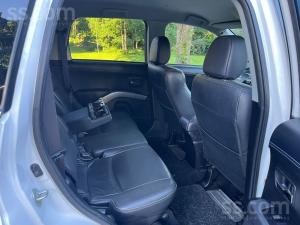 Balts Mitsubishi Outlander 2010 Rīga, ar dzinēja tilpumu 2.40 L un nobraukumu 0 tūkst. km par 3299 €, foto 22 vietnē AUTOMOTO.COM.LV
