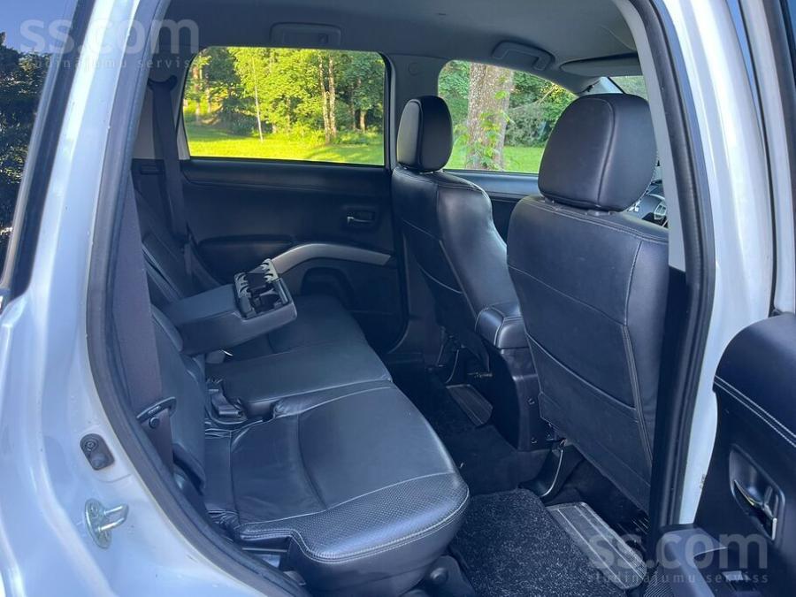 Balts Mitsubishi Outlander 2010 Rīga, ar dzinēja tilpumu 2.40 L un nobraukumu 0 tūkst. km par 3299 €, foto 22 vietnē AUTOMOTO.COM.LV