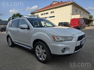 Balts Mitsubishi Outlander 2010 Rēzekne, ar dzinēja tilpumu 2.20 L un nobraukumu 312 tūkst. km par 4500 €, foto  vietnē AUTOMOTO.COM.LV