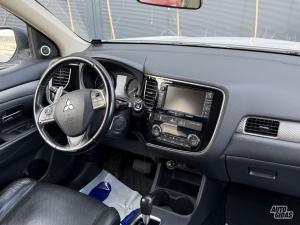 Balts Mitsubishi Outlander 2013 Viļņa, ar dzinēja tilpumu 2.00 L un nobraukumu 230 tūkst. km par 8999 €, foto 11 vietnē AUTOMOTO.COM.LV