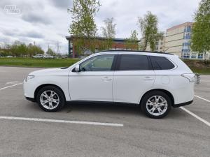 Balts Mitsubishi Outlander 2013 Šauļi, ar dzinēja tilpumu 2.20 L un nobraukumu 212 tūkst. km par 7500 €, foto 7 vietnē AUTOMOTO.COM.LV