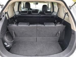 Balts Mitsubishi Outlander 2013 Šauļi, ar dzinēja tilpumu 2.20 L un nobraukumu 212 tūkst. km par 7500 €, foto 11 vietnē AUTOMOTO.COM.LV