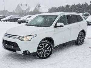 Balts Mitsubishi Outlander 2014 Tauragė, ar dzinēja tilpumu 2.20 L un nobraukumu 298 tūkst. km par 6700 €, foto  vietnē AUTOMOTO.COM.LV