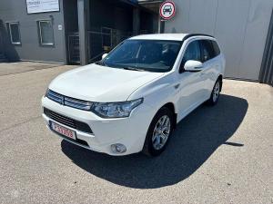 Balts Mitsubishi Outlander 2014 Marijampole, ar dzinēja tilpumu 2.00 L un nobraukumu 282 tūkst. km par 6450 €, foto  vietnē AUTOMOTO.COM.LV