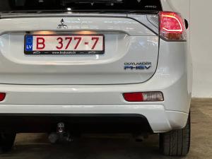 Balts Mitsubishi Outlander 2014 Jūrmala, ar dzinēja tilpumu 2.00 L un nobraukumu 177 tūkst. km par 10995 €, foto 15 vietnē AUTOMOTO.COM.LV