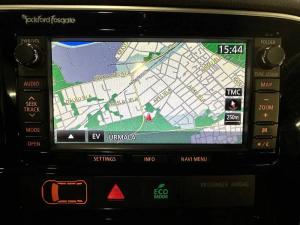 Balts Mitsubishi Outlander 2014 Jūrmala, ar dzinēja tilpumu 2.00 L un nobraukumu 177 tūkst. km par 10995 €, foto 44 vietnē AUTOMOTO.COM.LV