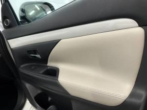 Balts Mitsubishi Outlander 2014 Jūrmala, ar dzinēja tilpumu 2.00 L un nobraukumu 177 tūkst. km par 10995 €, foto 52 vietnē AUTOMOTO.COM.LV