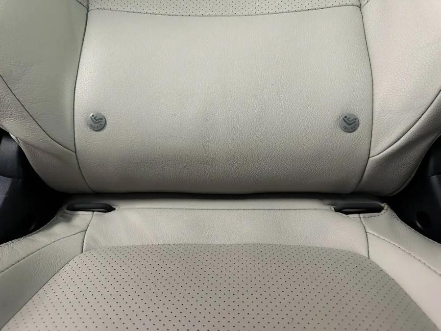 Balts Mitsubishi Outlander 2014 Jūrmala, ar dzinēja tilpumu 2.00 L un nobraukumu 177 tūkst. km par 10995 €, foto 53 vietnē AUTOMOTO.COM.LV