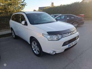 Balts Mitsubishi Outlander 2014 Kauņa, ar dzinēja tilpumu 2.27 L un nobraukumu 258 tūkst. km par 7900 €, foto 4 vietnē AUTOMOTO.COM.LV