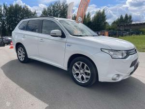 Balts Mitsubishi Outlander 2014 Kauņa, ar dzinēja tilpumu 2.00 L un nobraukumu 269 tūkst. km par 6950 €, foto 7 vietnē AUTOMOTO.COM.LV