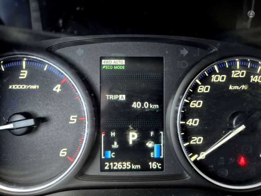 Balts Mitsubishi Outlander 2014 Šauļi, ar dzinēja tilpumu 2.20 L un nobraukumu 215 tūkst. km par 7950 €, foto 19 vietnē AUTOMOTO.COM.LV
