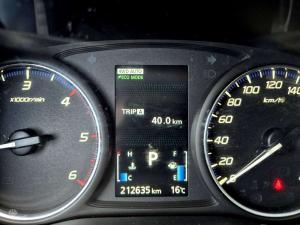White Mitsubishi Outlander 2014 in Siauliai, with an engine capacity of 2.20 L and mileage of 215 thousand km for 7950 €, photo 19 on AUTOMOTO.COM.LV