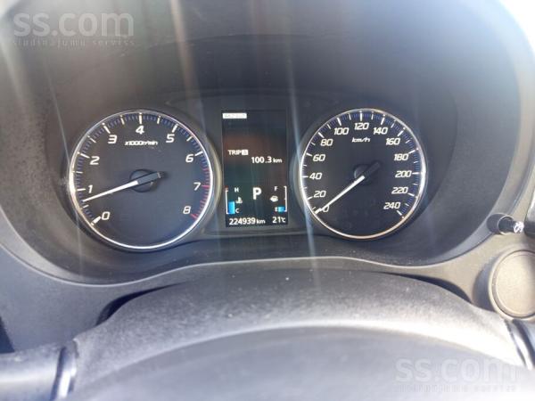 Balts Mitsubishi Outlander 2014 Rīga, ar dzinēja tilpumu 2.00 L un nobraukumu 225 tūkst. km par 6300 €, foto 8 vietnē AUTOMOTO.COM.LV