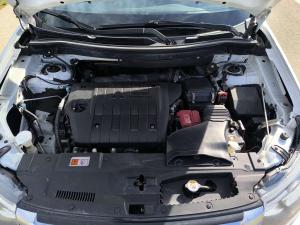 Balts Mitsubishi Outlander 2014 Marijampole, ar dzinēja tilpumu 2.27 L un nobraukumu 269 tūkst. km par 6550 €, foto 20 vietnē AUTOMOTO.COM.LV