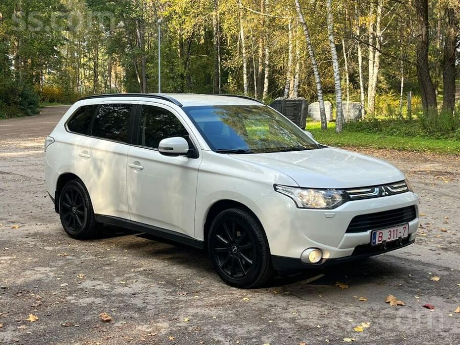 Balts Mitsubishi Outlander 2014 Rīga, ar dzinēja tilpumu 2.00 L un nobraukumu 0 tūkst. km par 5399 €, foto 8 vietnē AUTOMOTO.COM.LV
