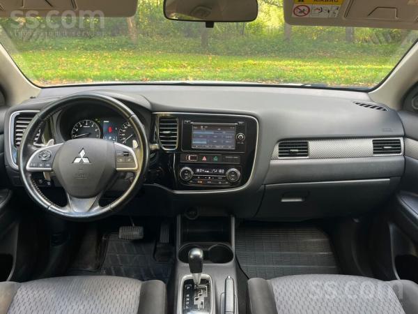 Balts Mitsubishi Outlander 2014 Rīga, ar dzinēja tilpumu 2.00 L un nobraukumu 0 tūkst. km par 5399 €, foto 11 vietnē AUTOMOTO.COM.LV
