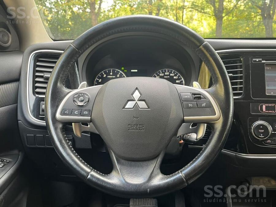 Balts Mitsubishi Outlander 2014 Rīga, ar dzinēja tilpumu 2.00 L un nobraukumu 0 tūkst. km par 5399 €, foto 12 vietnē AUTOMOTO.COM.LV