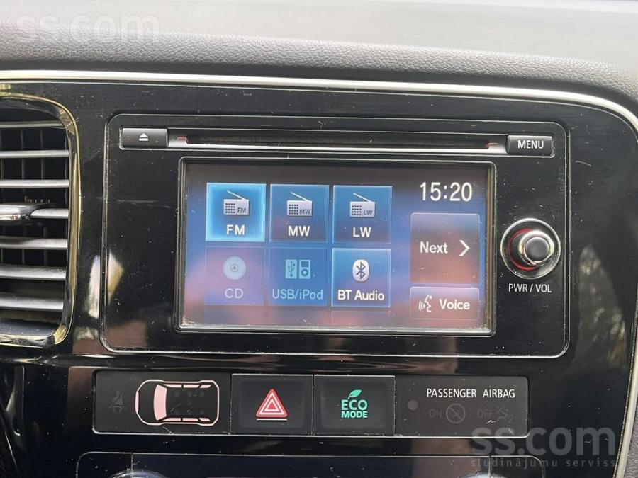 Balts Mitsubishi Outlander 2014 Rīga, ar dzinēja tilpumu 2.00 L un nobraukumu 0 tūkst. km par 5399 €, foto 19 vietnē AUTOMOTO.COM.LV
