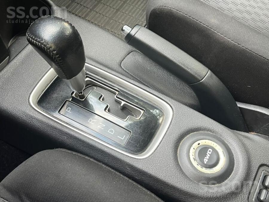 Balts Mitsubishi Outlander 2014 Rīga, ar dzinēja tilpumu 2.00 L un nobraukumu 0 tūkst. km par 5399 €, foto 21 vietnē AUTOMOTO.COM.LV