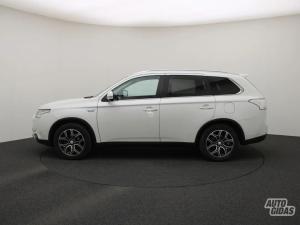 Balts Mitsubishi Outlander 2015 Viļņa, ar dzinēja tilpumu 2.00 L un nobraukumu 187 tūkst. km par 11199 €, foto 7 vietnē AUTOMOTO.COM.LV