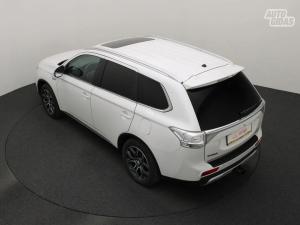 Balts Mitsubishi Outlander 2015 Viļņa, ar dzinēja tilpumu 2.00 L un nobraukumu 187 tūkst. km par 11199 €, foto 13 vietnē AUTOMOTO.COM.LV
