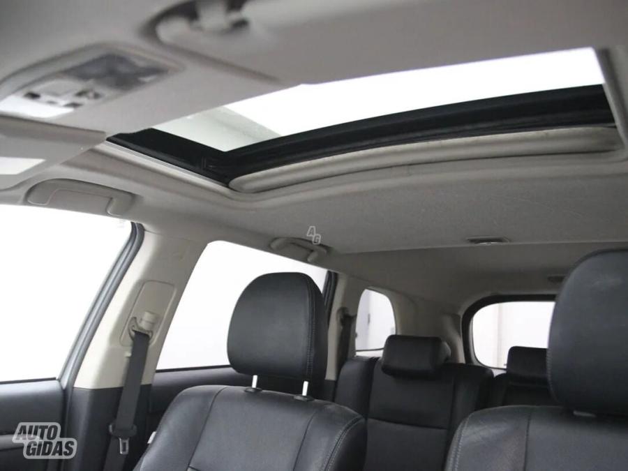 Balts Mitsubishi Outlander 2015 Viļņa, ar dzinēja tilpumu 2.00 L un nobraukumu 187 tūkst. km par 11199 €, foto 35 vietnē AUTOMOTO.COM.LV