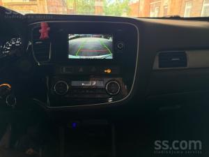 Balts Mitsubishi Outlander 2015 Daugavpils, ar dzinēja tilpumu 2.00 L un nobraukumu 326 tūkst. km par 5500 €, foto 17 vietnē AUTOMOTO.COM.LV