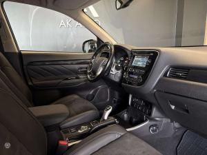 Balts Mitsubishi Outlander 2015 Kauņa, ar dzinēja tilpumu 2.00 L un nobraukumu 118 tūkst. km par 15490 €, foto 19 vietnē AUTOMOTO.COM.LV