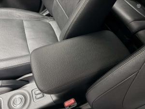 Balts Mitsubishi Outlander 2015 Utena, ar dzinēja tilpumu 2.27 L un nobraukumu 246 tūkst. km par 8550 €, foto 12 vietnē AUTOMOTO.COM.LV