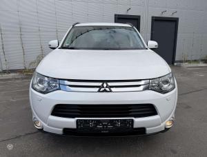 Balts Mitsubishi Outlander 2015 Utena, ar dzinēja tilpumu 2.27 L un nobraukumu 246 tūkst. km par 8550 €, foto 44 vietnē AUTOMOTO.COM.LV