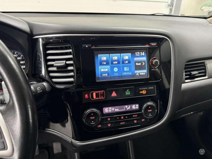 Balts Mitsubishi Outlander 2015 Utena, ar dzinēja tilpumu 2.30 L un nobraukumu 246 tūkst. km par 8550 €, foto 13 vietnē AUTOMOTO.COM.LV