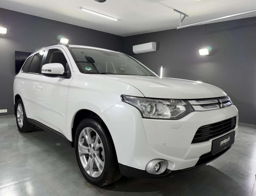 Balts Mitsubishi Outlander 2015 Utena, ar dzinēja tilpumu 2.30 L un nobraukumu 246 tūkst. km par 8550 €, foto 37 vietnē AUTOMOTO.COM.LV