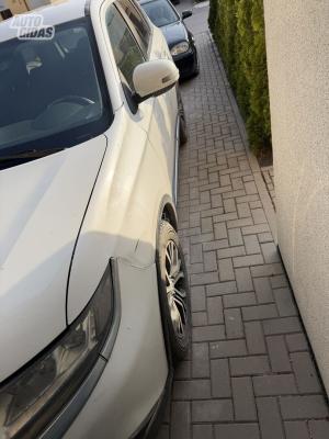 White Mitsubishi Outlander 2016 in Kaunas, with an engine capacity of 2.40 L and mileage of 2570 thousand km for 6000 €, photo 5 on AUTOMOTO.COM.LV
