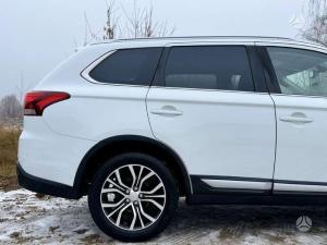 Balts Mitsubishi Outlander 2017 Šauļi, ar dzinēja tilpumu 2.27 L un nobraukumu 185 tūkst. km par 11950 €, foto 9 vietnē AUTOMOTO.COM.LV