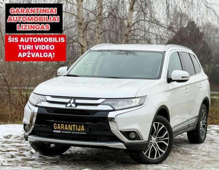 White Mitsubishi Outlander 2017 in Siauliai, with an engine capacity of 2.27 L and mileage of 185 thousand km for 11950 €, photo 2 on AUTOMOTO.COM.LV