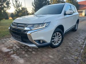 Balts Mitsubishi Outlander 2017 Tartu, ar dzinēja tilpumu 2.20 L un nobraukumu 152 tūkst. km par 12950 €, foto 2 vietnē AUTOMOTO.COM.LV