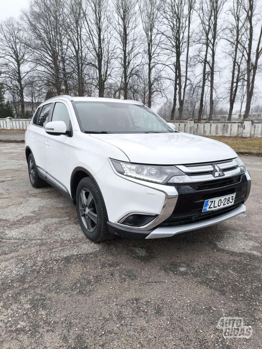 Balts Mitsubishi Outlander 2017 Klaipėda, ar dzinēja tilpumu 2.30 L un nobraukumu 243 tūkst. km par 8700 €, foto 5 vietnē AUTOMOTO.COM.LV