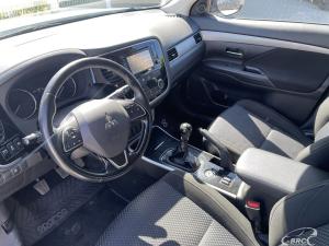 Balts Mitsubishi Outlander 2017 Avižieniai, ar dzinēja tilpumu 2.20 L un nobraukumu 245 tūkst. km par 7900 €, foto 16 vietnē AUTOMOTO.COM.LV