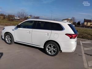 Balts Mitsubishi Outlander 2018 Palanga, ar dzinēja tilpumu 2.00 L un nobraukumu 92 tūkst. km par 16550 €, foto 4 vietnē AUTOMOTO.COM.LV