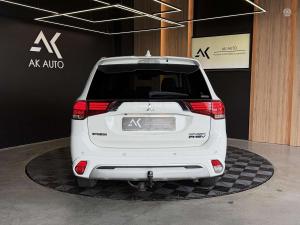 Balts Mitsubishi Outlander 2018 Kauņa, ar dzinēja tilpumu 2.36 L un nobraukumu 128 tūkst. km par 16990 €, foto 11 vietnē AUTOMOTO.COM.LV